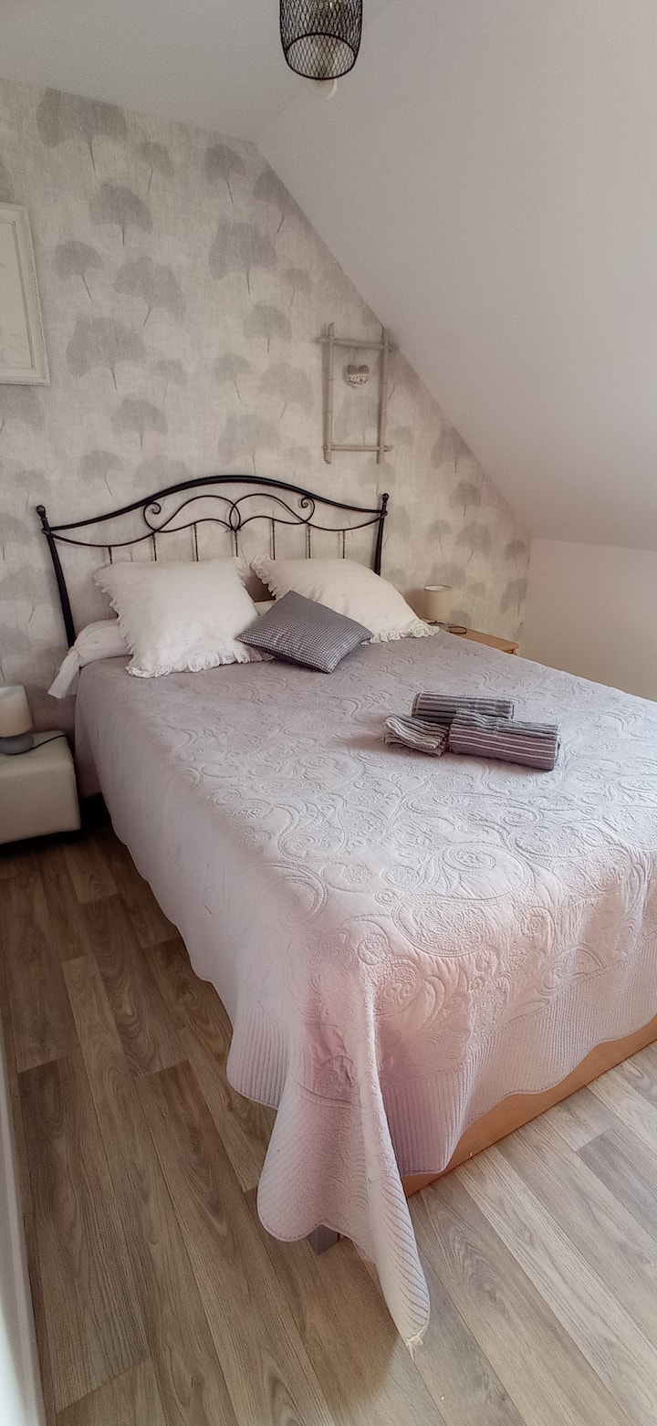 Chambre D'hôte Entre Terre Et Mer+ptit Déjeuner - Tréguier