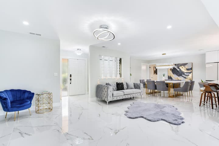 Villa Luxe~heated Saltwater Pool~near Beaches - Dunedin