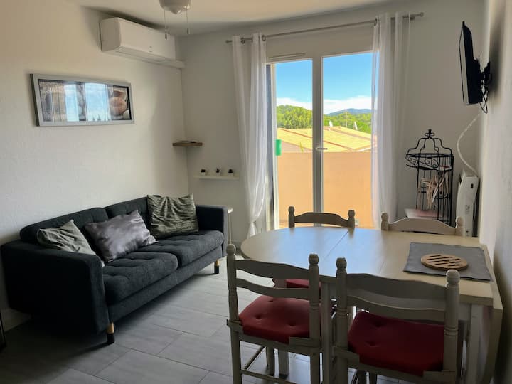 T2 Climatisé - Piscine - 4 Personnes - La Londe-les-Maures