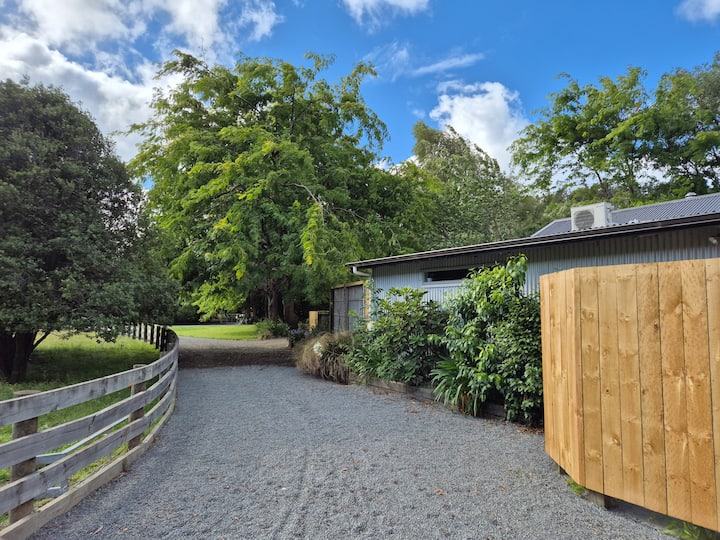 Peony Summer Paradise. - Christchurch