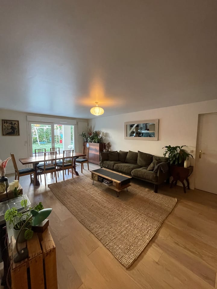 Charmant Appartement Avec Jardin - Annecy