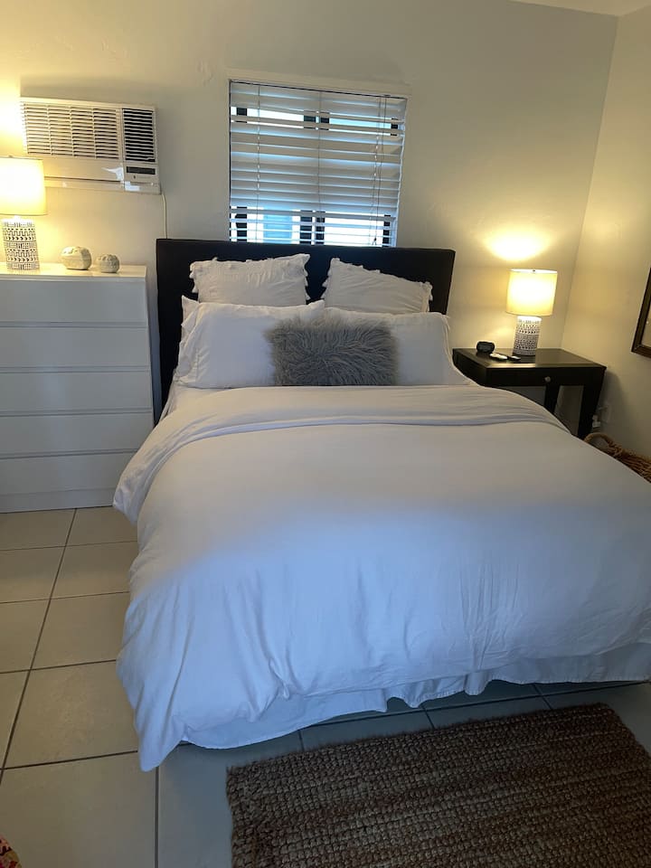 Superbe Studio Près De La Plage (3n) -