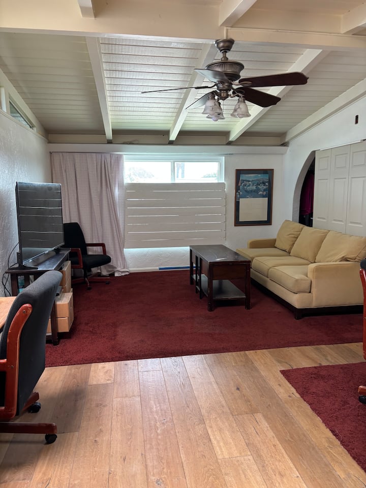 Spacious Studio Suite - Oceanside, CA
