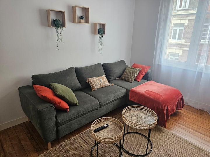 Le Phare Et La Pépite -Plage-ferry - Calais