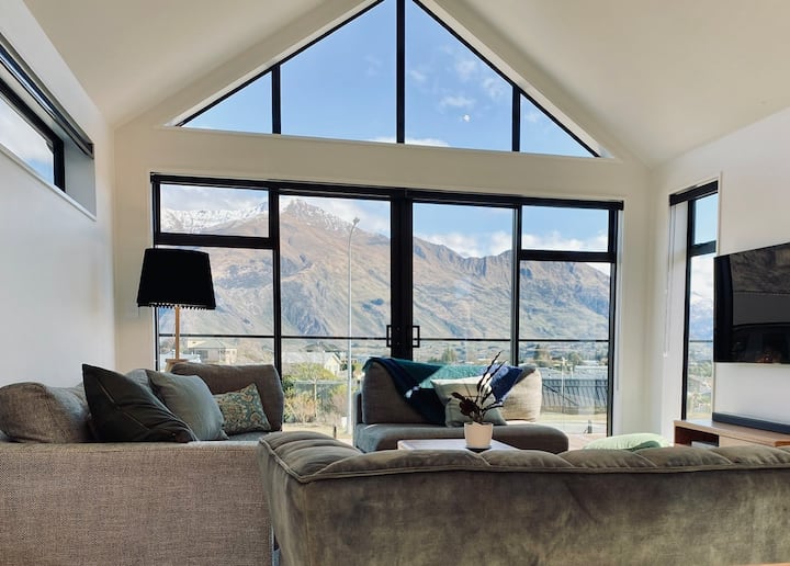 Holiday Haven In The Heights, Wanaka - Wanaka
