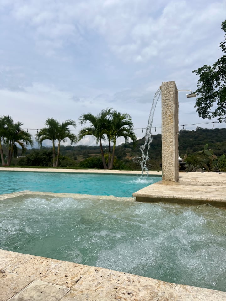 Private Villa + Pool And Jacuzzi - San Jeronimo - San Jerónimo
