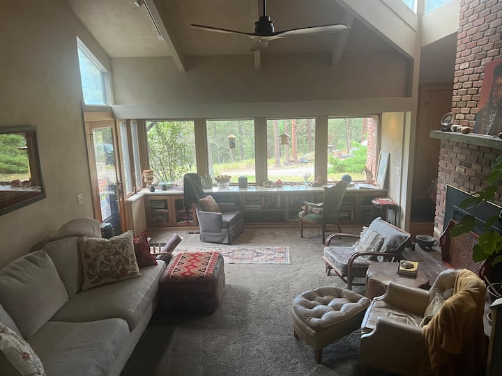 Unique Private Forest Home ~ Jane’s Place Missoula - Missoula, MT