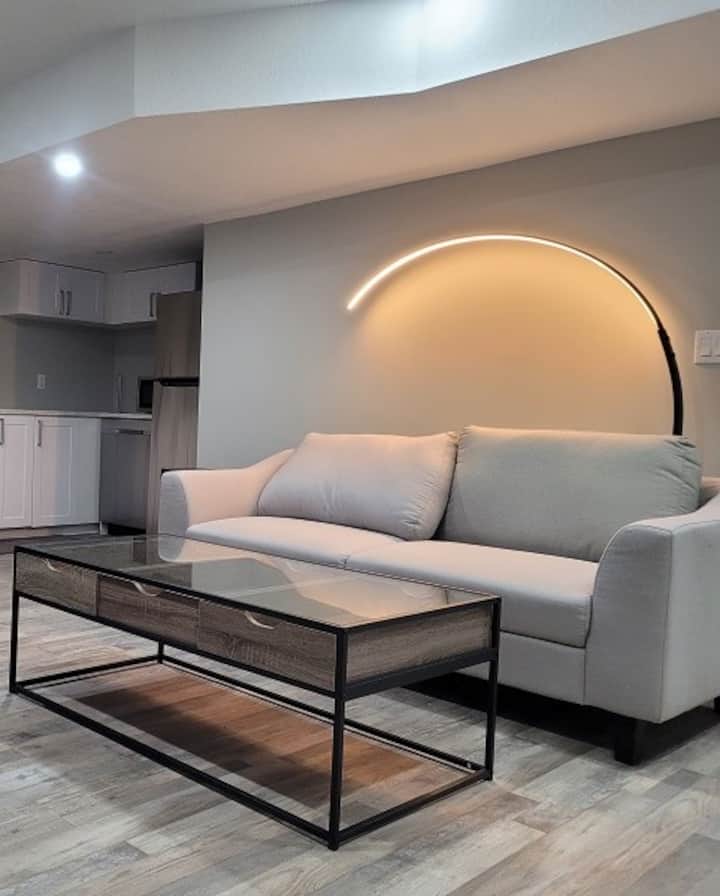 2 Bedroom Large Basement Unit With Kitchenette - Kitchener