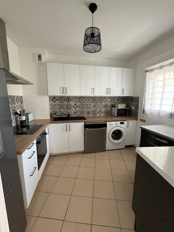 Appartement Cosy à Mios - Salles