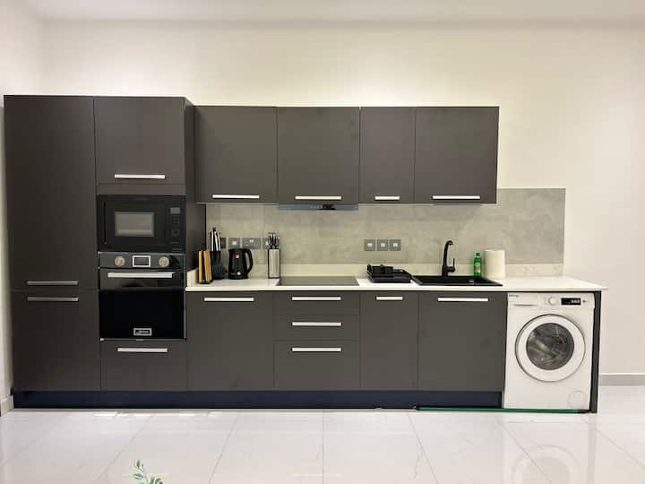 Luxury Cantonments One Bed Apartment Ghana! - Accra