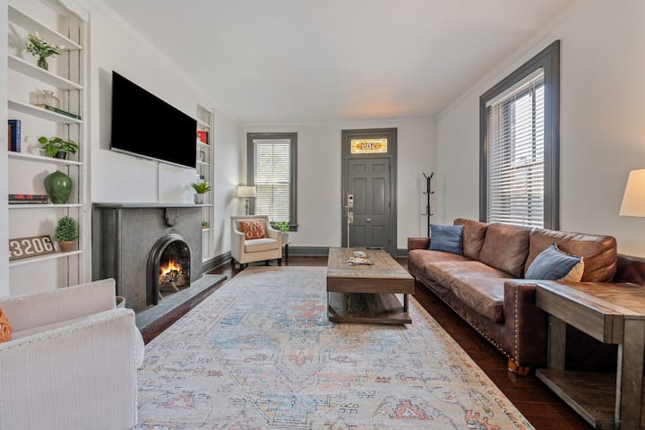 • Brick Haus • German Village Loft • - Columbus, OH