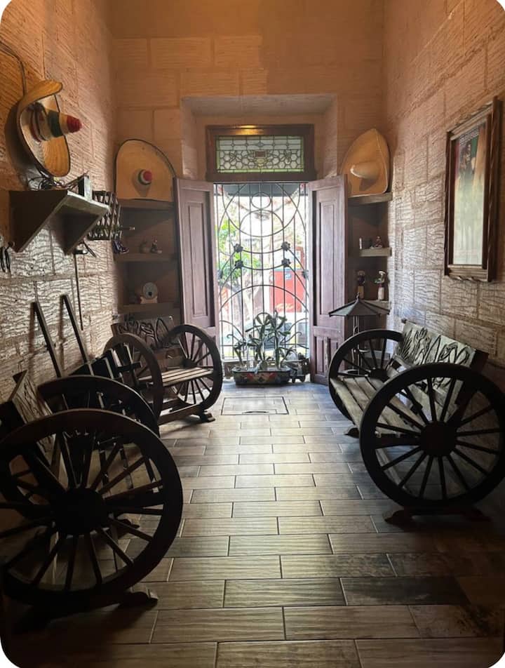 El Borracho - Matrimonial 2 Pax - Centro Gdl - Guadalajara