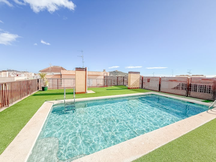 Urban Oasis: Rooftop Pool, City Center And Ac - Águilas