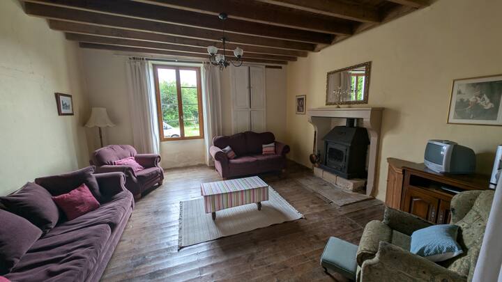 Gîte Entre Champs Et Forêt. - Deux-Sèvres