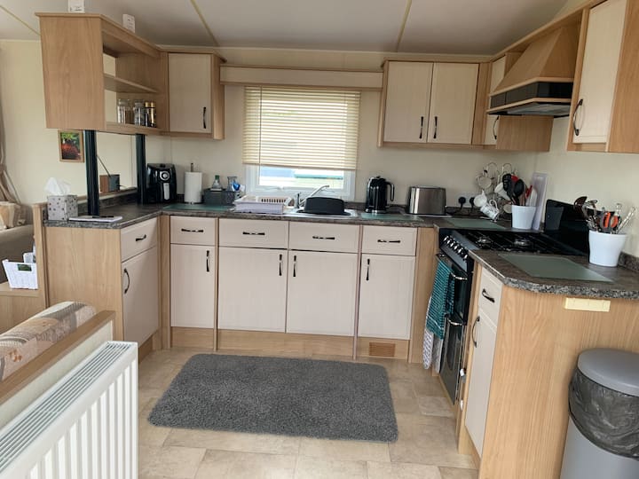 Comfortable, Warm And Cosy, Relax And Unwind - Aberporth