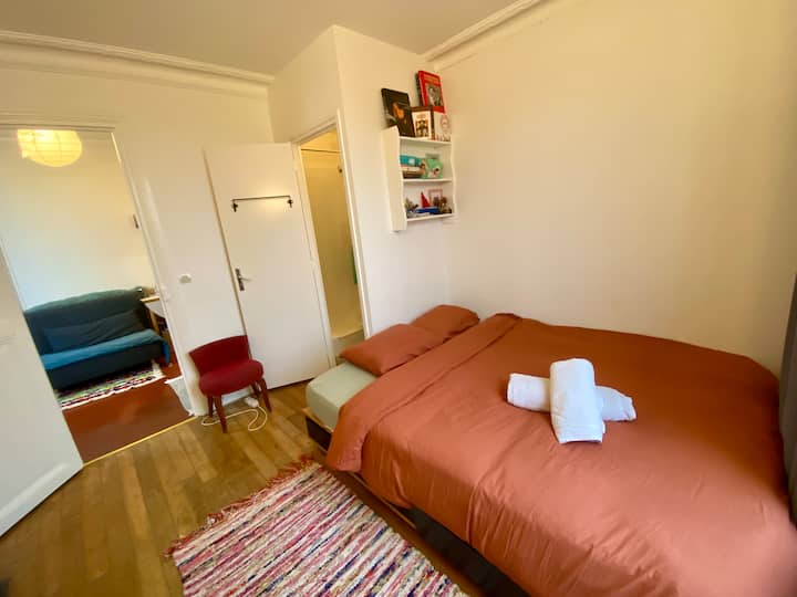 Petit Appartement à Montmartre - Paris
