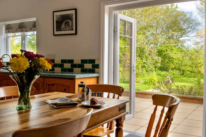 Dog Friendly, Family Holiday Near The Seaside - Scarborough