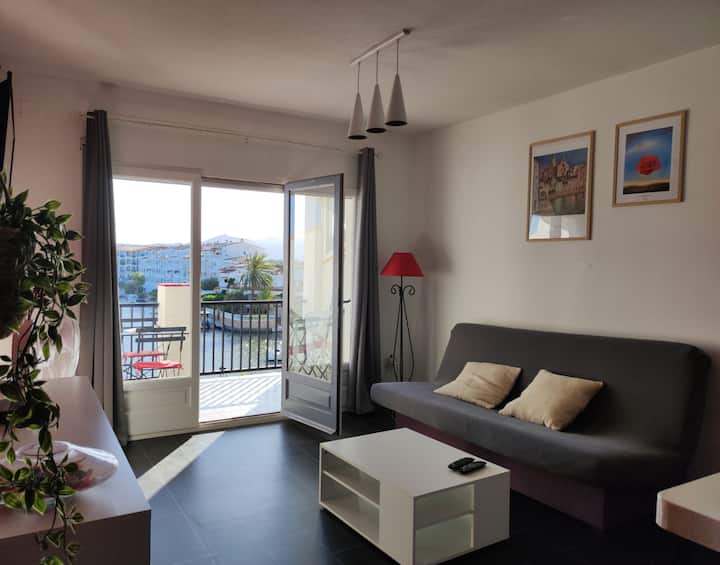 Appartement Avec Piscine Et Superbe Vue - Empuriabrava