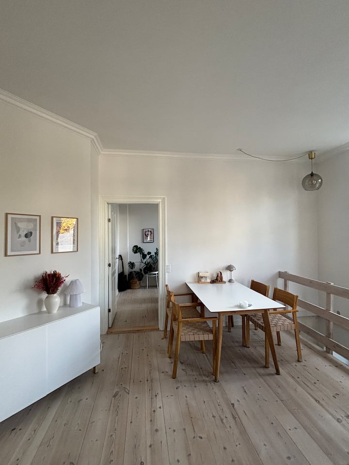 Flot, Stor Og Central Placering - Aarhus