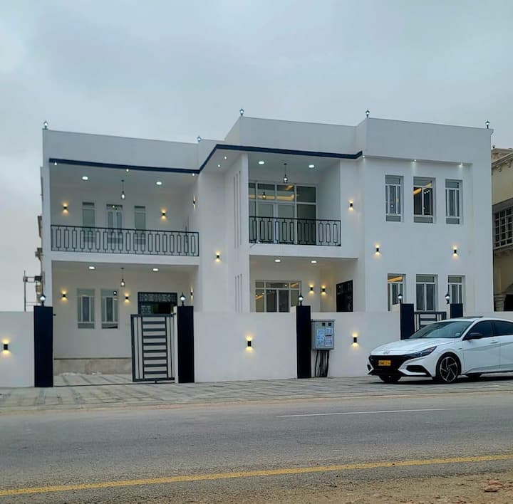 فيلا Vipراقية الموقع والخدمات - Salalah