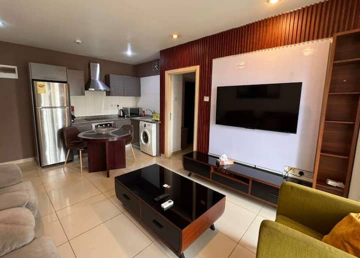 1 Bedroom Apt | The Gallery | Balcony, Pool, Gym - アクラ