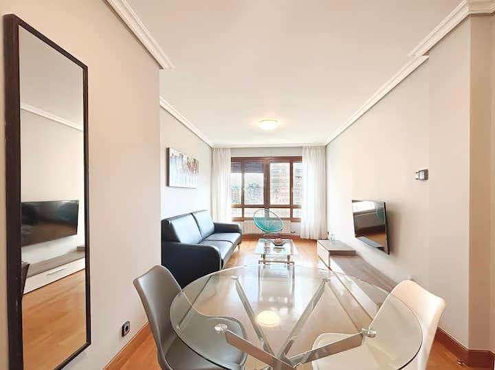 Charming Smart Apartment For 3-4 - Pampelune