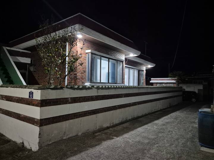 *페밀리하우스*오션뷰*일몰*금오도*여수돌산*독채*3대가함께*내집처럼편안함*친구들과함께 - Yeosu-si