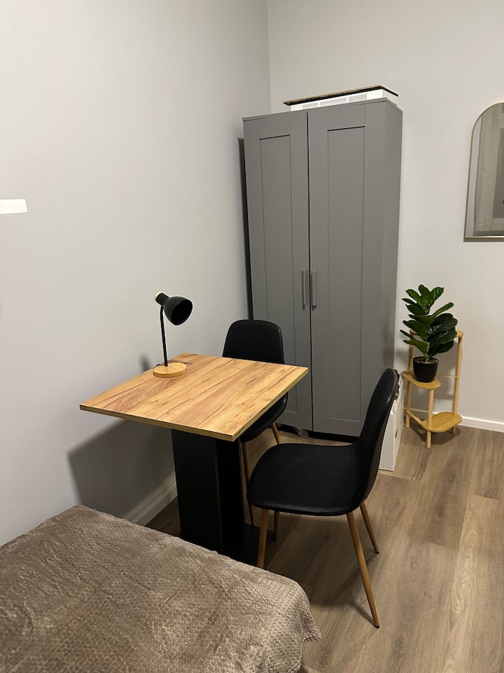 Ruhiges Apartment Im Stilvollen Altbau Für 6 Gäste - Schwelm