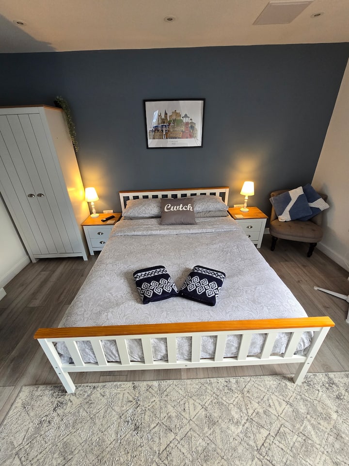 The Cwtch - Annexe Guest House - Cardiff
