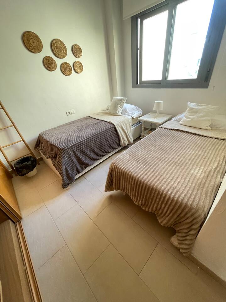 Habitación Cerca Aeropuerto - Torremolinos