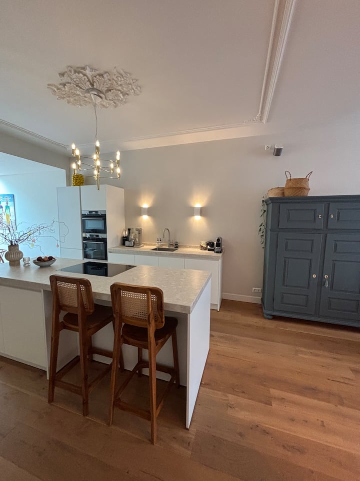 Ruim Appartement Vlakbij Het Strand - Scheveningen