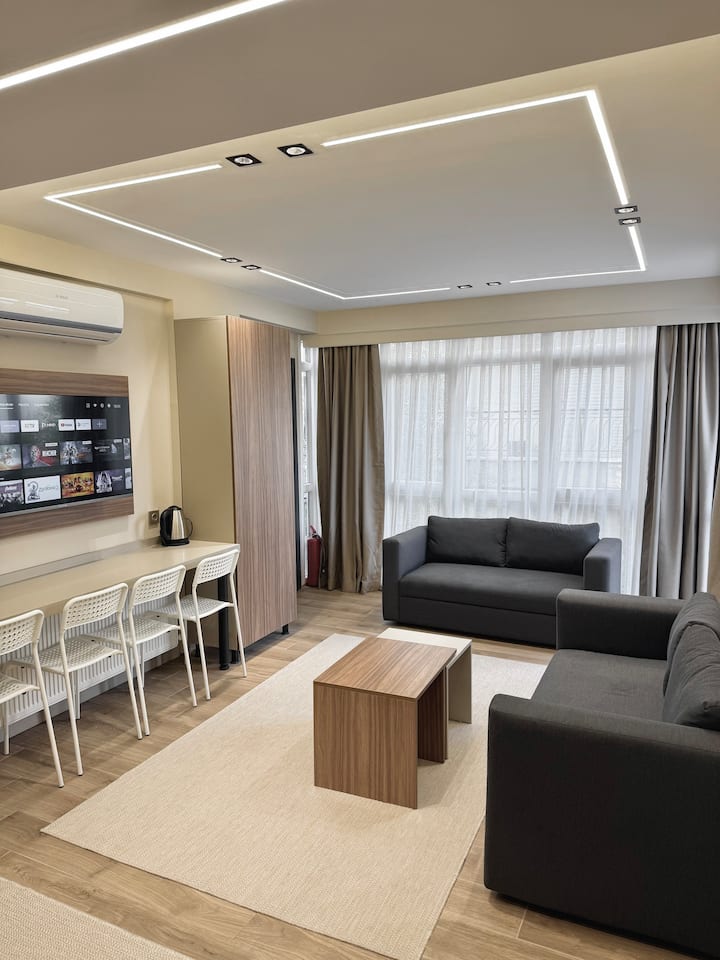 New 1+1 Luxury Apartment 900 Meters From The Sea In Konyaaltı - Antalya