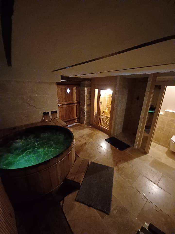 Suite Insolite Deluxe Spa/sauna - Millau