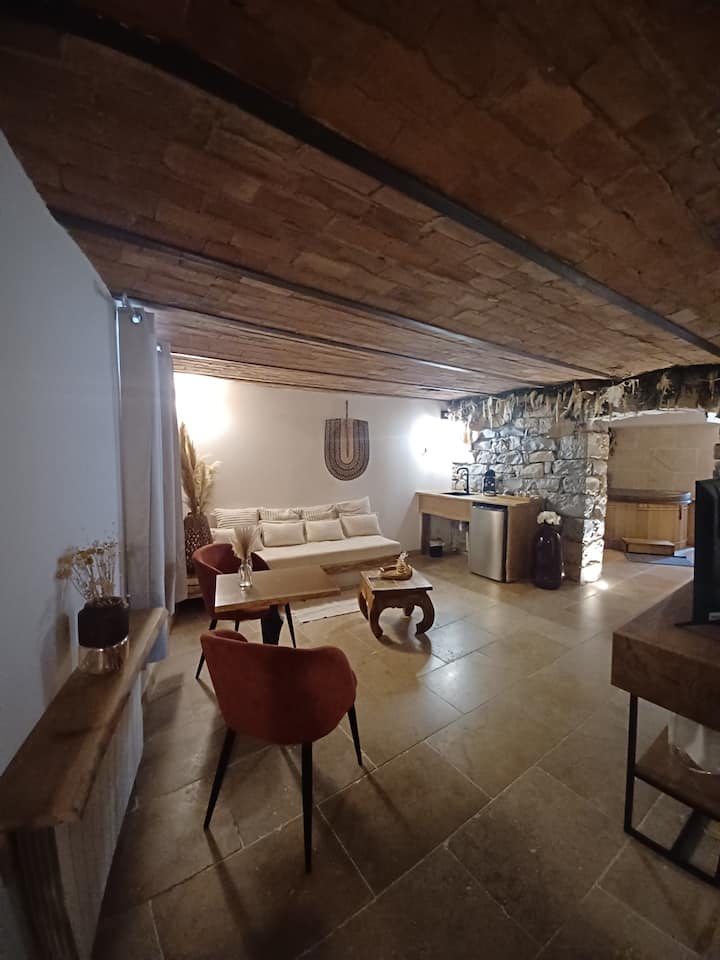 Suite Insolite Deluxe Spa/sauna - Millau