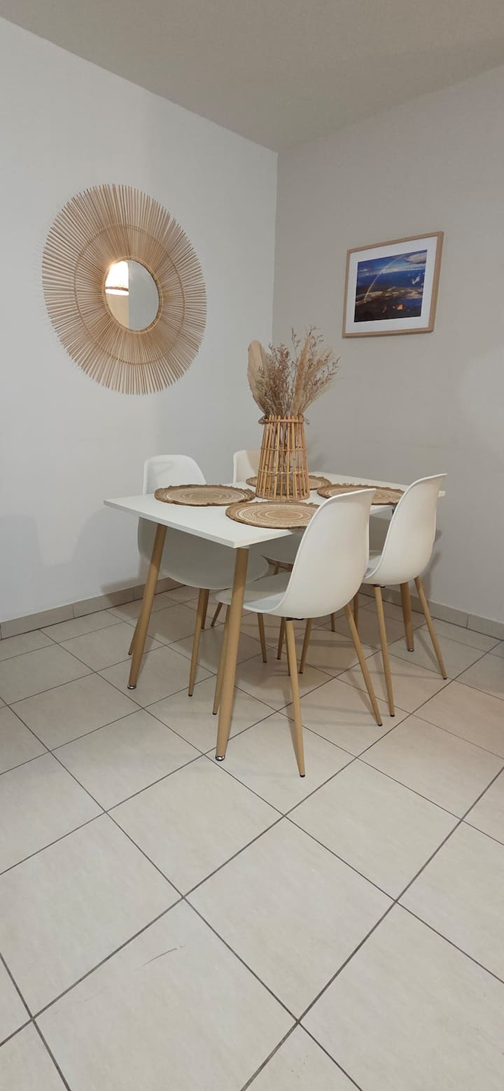Appartement Les Coquelicots 3 - Saint-Denis