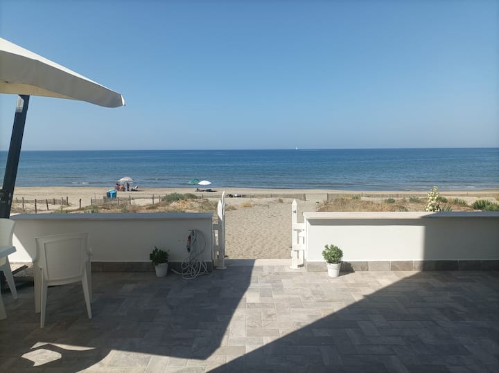 The Suite On The Beach - Ardea