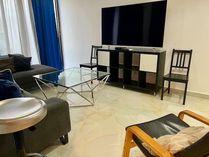 Modern 6 Bedrooms Plus With Jacuzzi And Cinemax - Santo Domingo