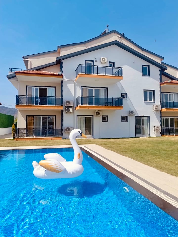 ‘Saklıbahçe Fethiye’ Lüks Havuzlu 3+1 Daire (4) - Fethiye