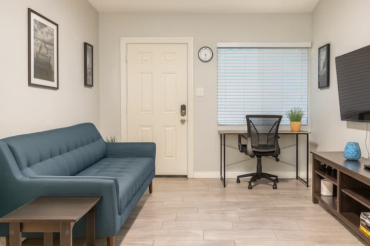 Charming 1br/1ba Rental - Fully Remodeled & Cozy - El Paso