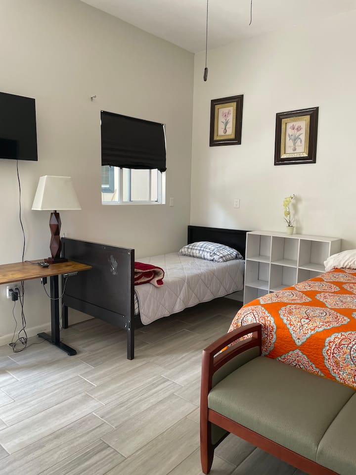 Apartamento Privado Dentro De Una Casa - Tijuana
