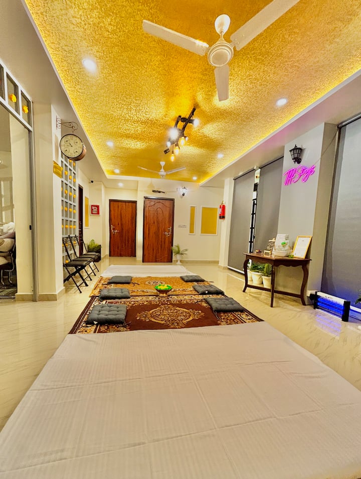 Group Wedding Stay By Tffstays - 러크나우