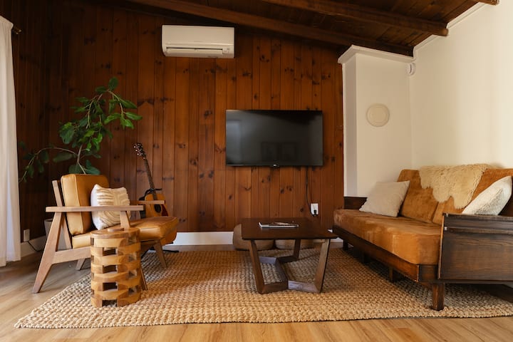 Hot Tub/fire Pit/15 Min From Downtown Asheville - Black Mountain, NC