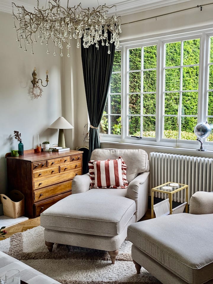 Beautiful Quiet House With Large Pretty Garden - Bromley