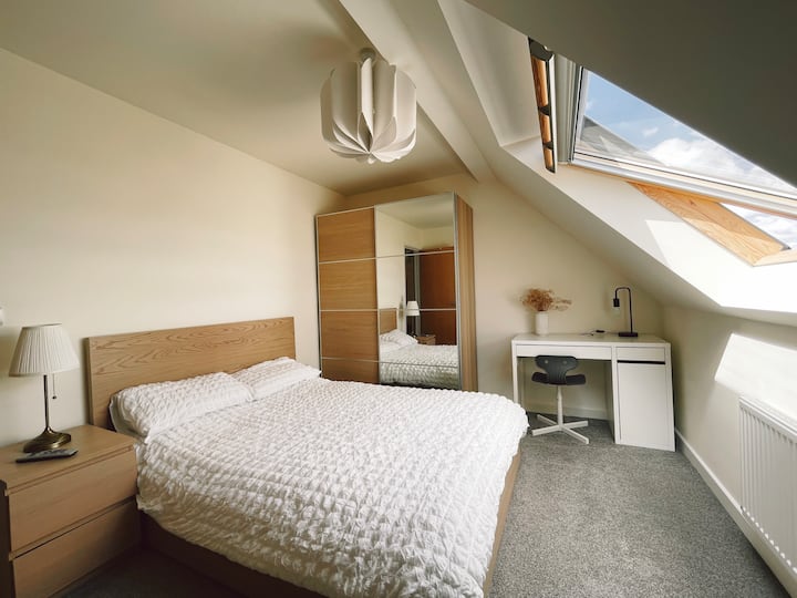 Room In Boscombe - ボーンマス