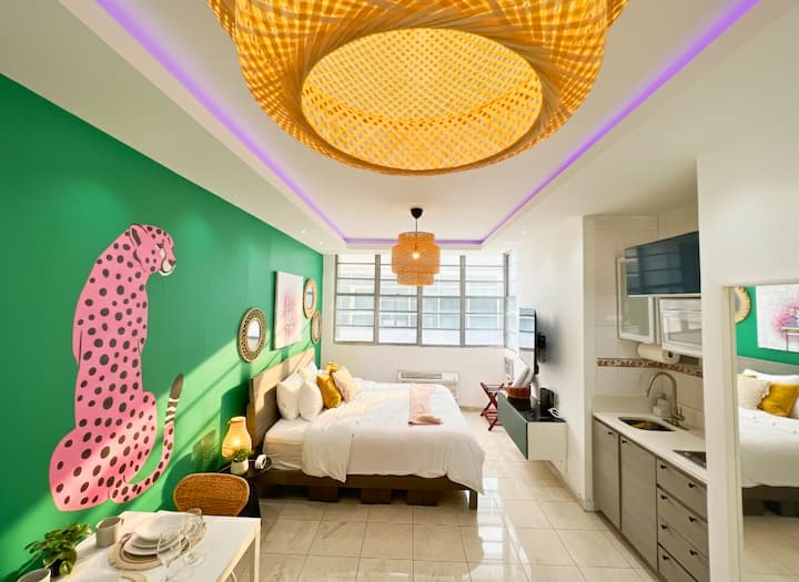 Prime Location! Clean Condo W Pool, Beach, Parking - Puerto Rico