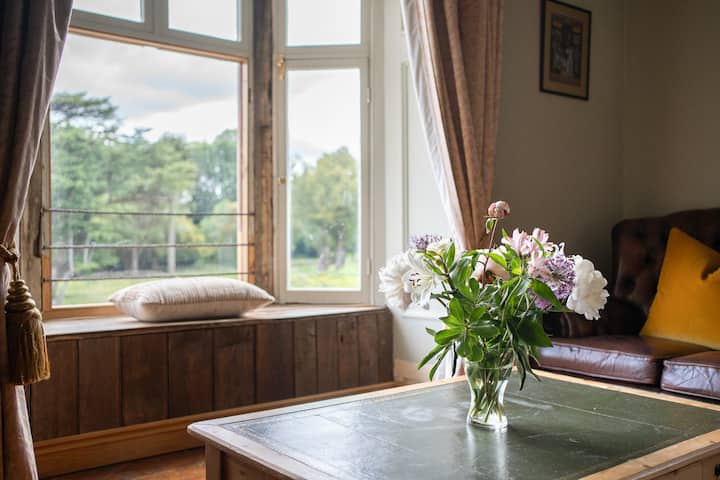 Egypt At Llanerchydol Hall - Welshpool