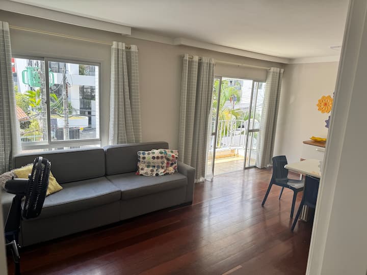 Barra | Apê Exclusivo E Amplo | Localização Top - Salvador