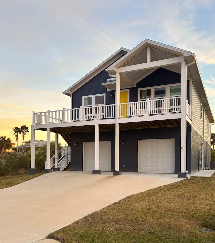 Shorebird Cottage, Your Charming Beach Escape! - Palm Coast