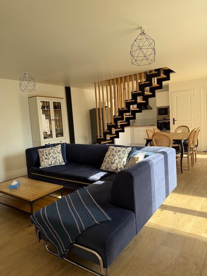 Maison 110m2 *Jacuzzi * Bus*tram*train*parking* - Gironde