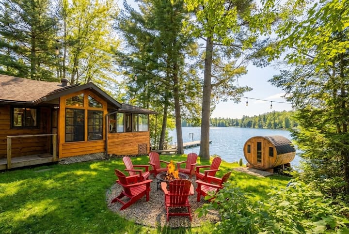 Muskoka Private Waterfront Cottage | Sauna | Kayak - Bracebridge